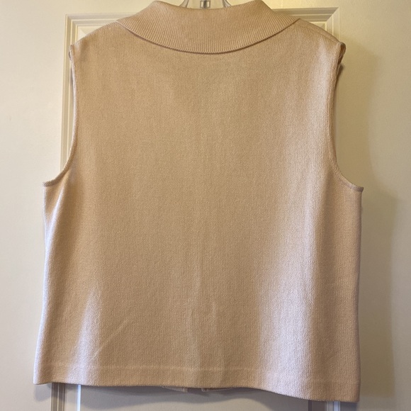 St. John | Tops | St John Tank | Poshmark